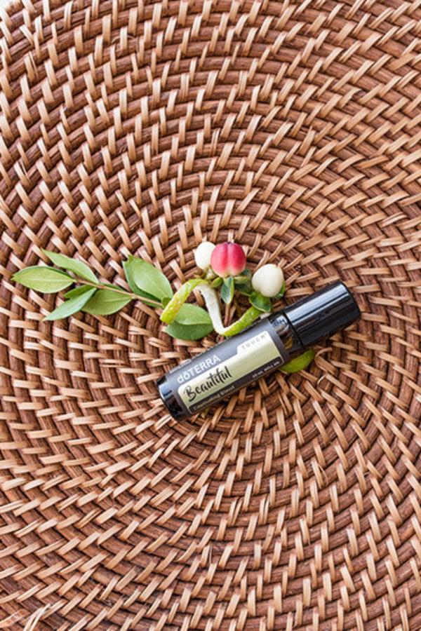 dōTERRA Beautiful Blend Touch Roll-on | dōTERRA – Home Essential Oils